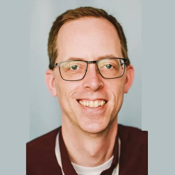 Tim De Jonge, Baptism Officiant - Baptisms & Naming Ceremonies Canada